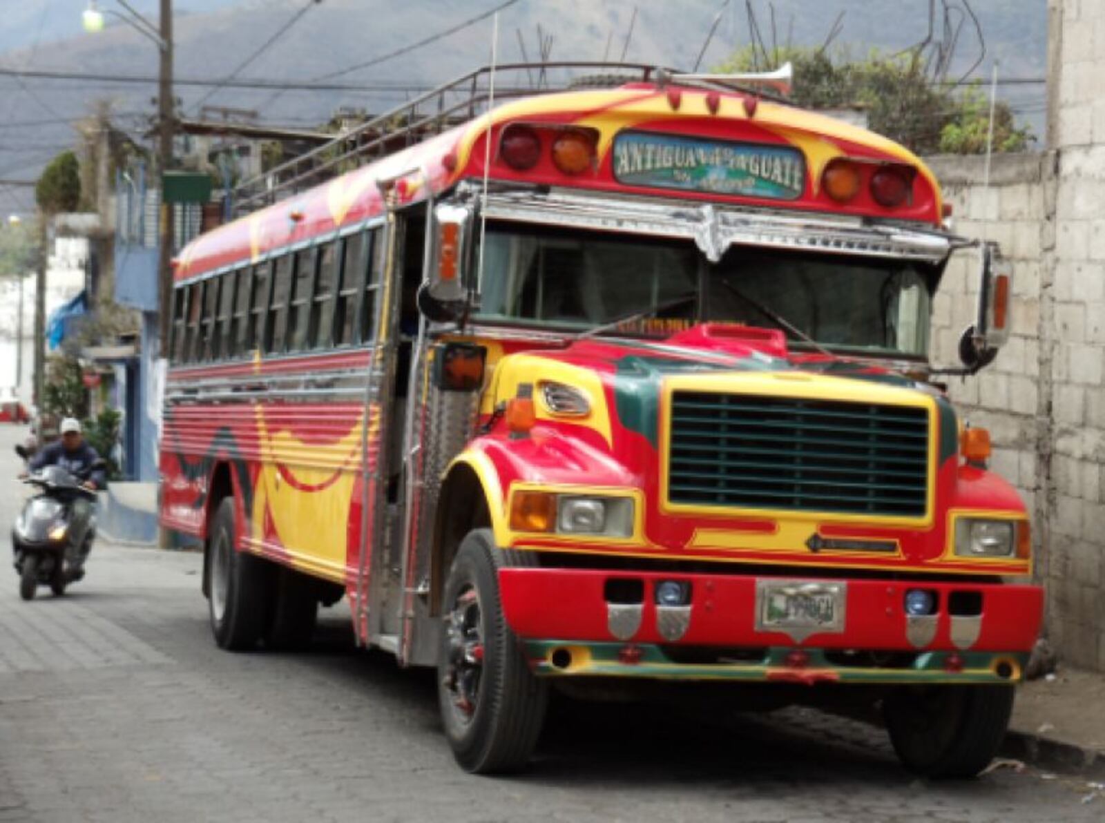 VIDEO. La increíble transformación de los buses extraurbanos que usamos ...