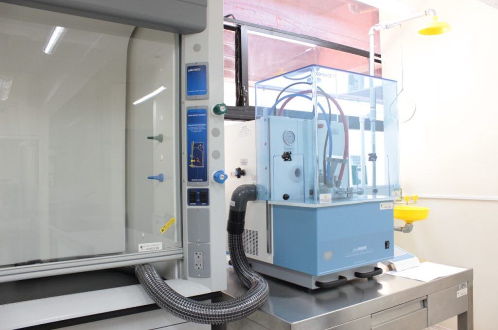 Inacif pone en funcionamiento un Laboratorio de Análisis Ambiental ...