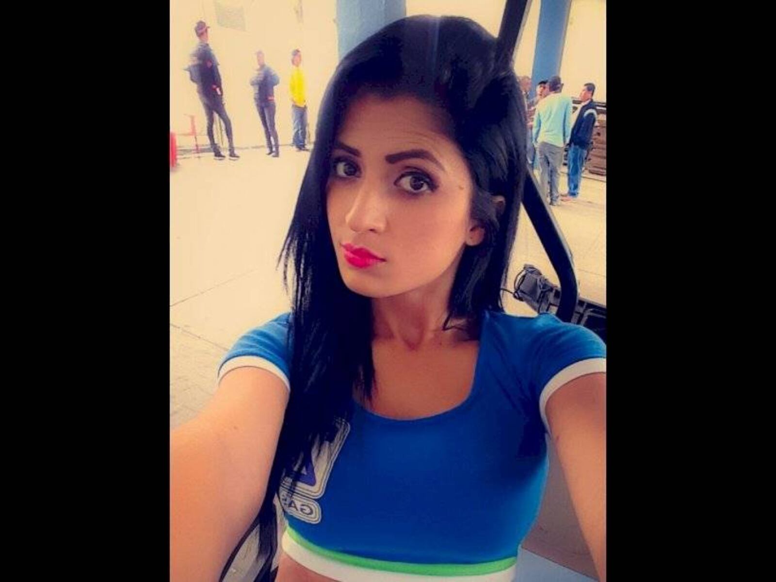 Televisa encuentra fotos del pasado de Kim Flores y las revela – Publinews