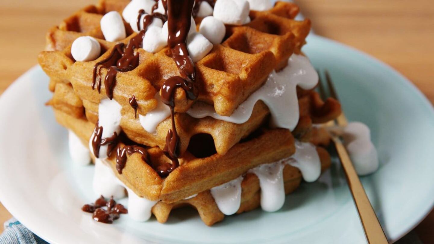 ¿Con antojo de waffles? Sorprende a tu familia con estas recetas ...