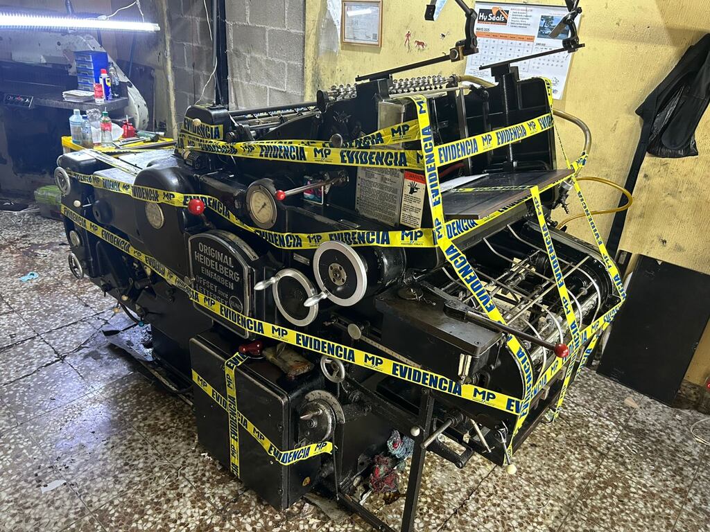 MP realiza allanamiento en una imprenta que falsificaba los libros de ...