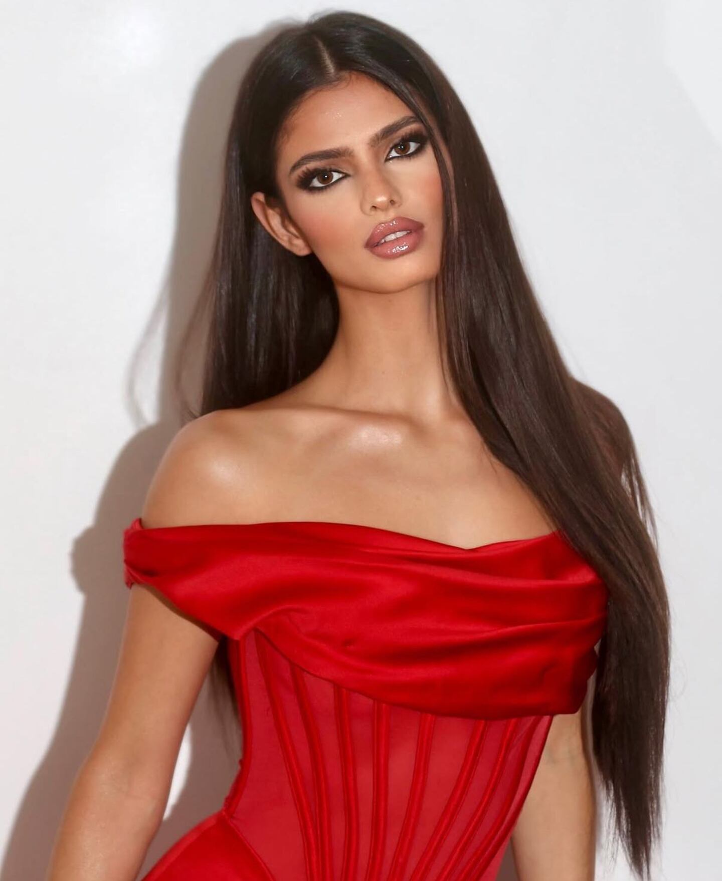 Naida Estubier, de reina de belleza a bombera en Guatemala y Francia ...