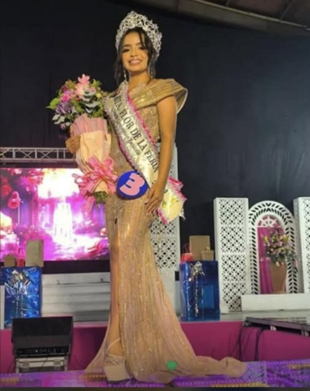 Así fue el sepelio de la reina de belleza Ivana López, quien fue ...