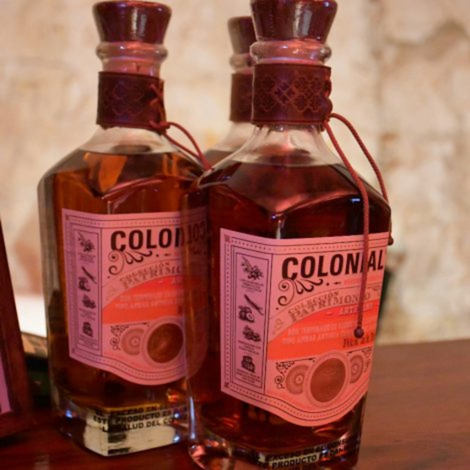 Ron Colonial: un patrimonio con acabado en barricas de Antigua Cerveza ...
