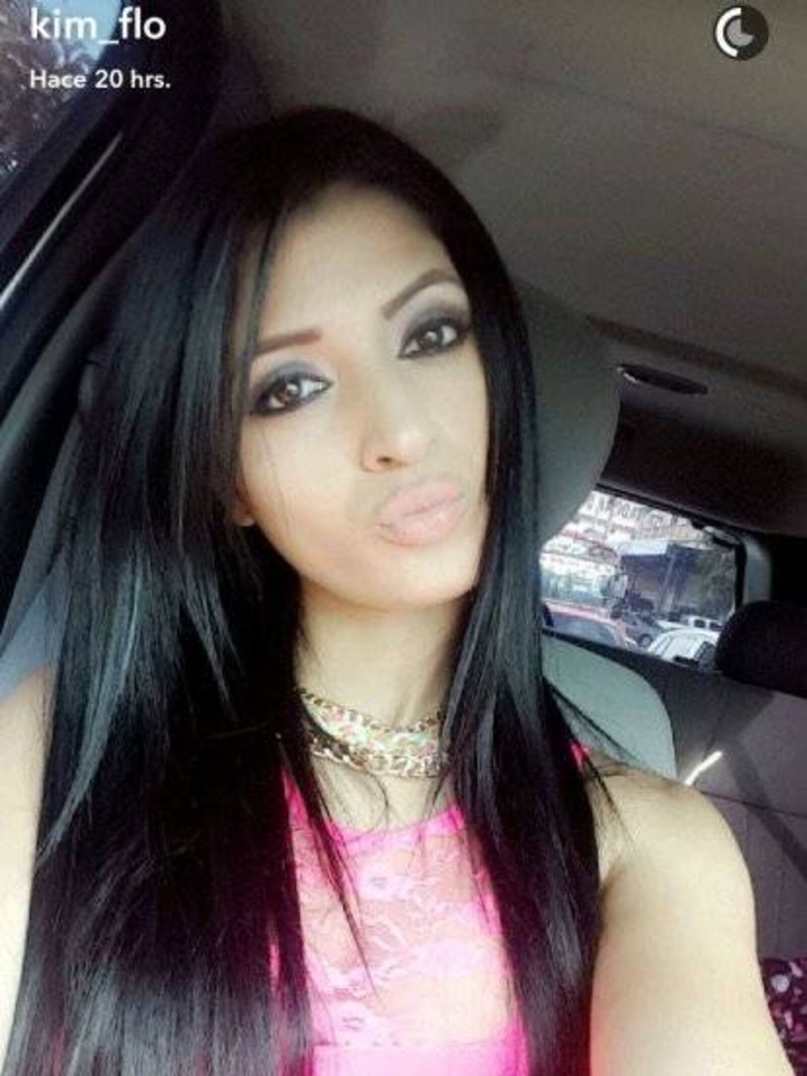 Televisa encuentra fotos del pasado de Kim Flores y las revela – Publinews